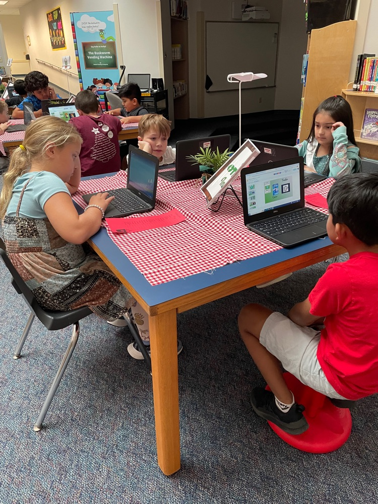 Live Feed | Hood-Case Elementary